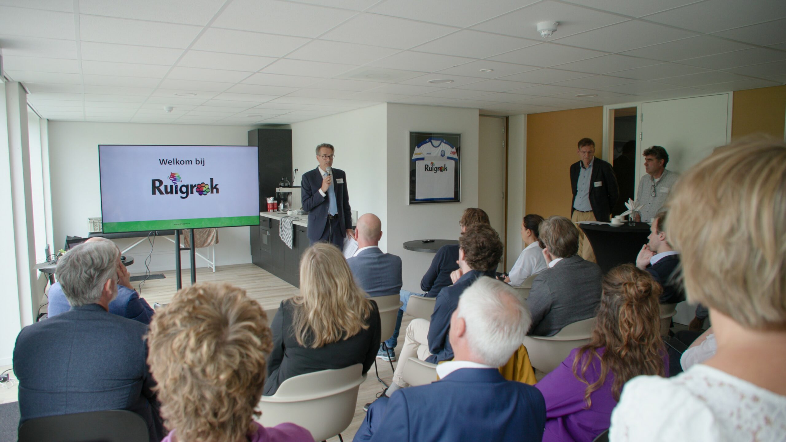 Werkbezoek huisvestingslocatie Ruigrok Tower Aalsmeer - Werkgeverslijn